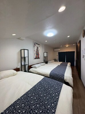 Casa Deluxe, varanda | Cortinas/cortinados opacos, ferro/tábua de engomar, Wi-fi grátis 