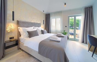 Quarto Duplo Superior, varanda, vista para o mar | Cofre no quarto, Wi-fi grátis