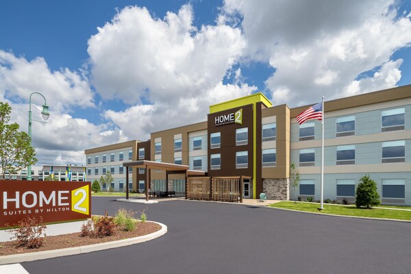 Home2 Suites By Hilton Hazleton - Poconos, PA