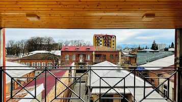 Quarto Quádruplo Familiar, varanda, Vista para a cidade | Interior