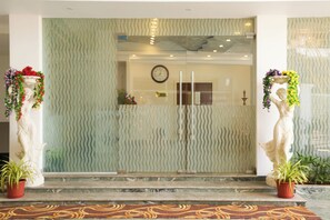 Quarto Duplo ou Twin Premium, 1 cama de casal, não fumadores, Vista para a cidade | Lobby