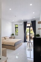 Estúdio Executivo, varanda, Vista para a cidade | Com decoração personalizada, com mobília individualizada, secretária 