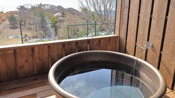 Banheira de hidromassagem exterior