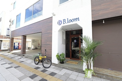 Business Hotel B.loom