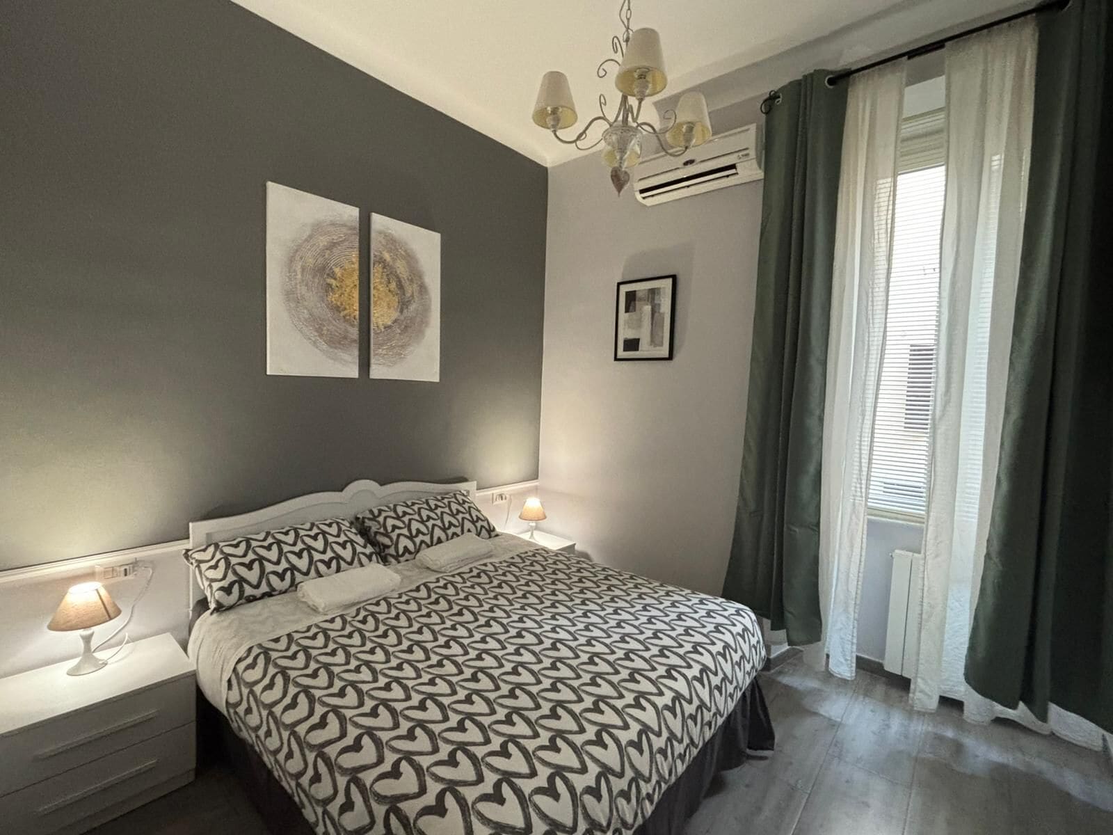 Quarto Deluxe | Secretária, secretária adequada para computadores portáteis 