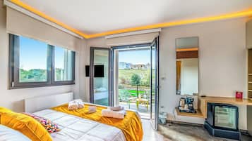 Villa Familiar, vários quartos (Alternative Villa With Pool&Spa Relax) | 7 quartos, Wi-fi grátis, roupa de cama fornecida