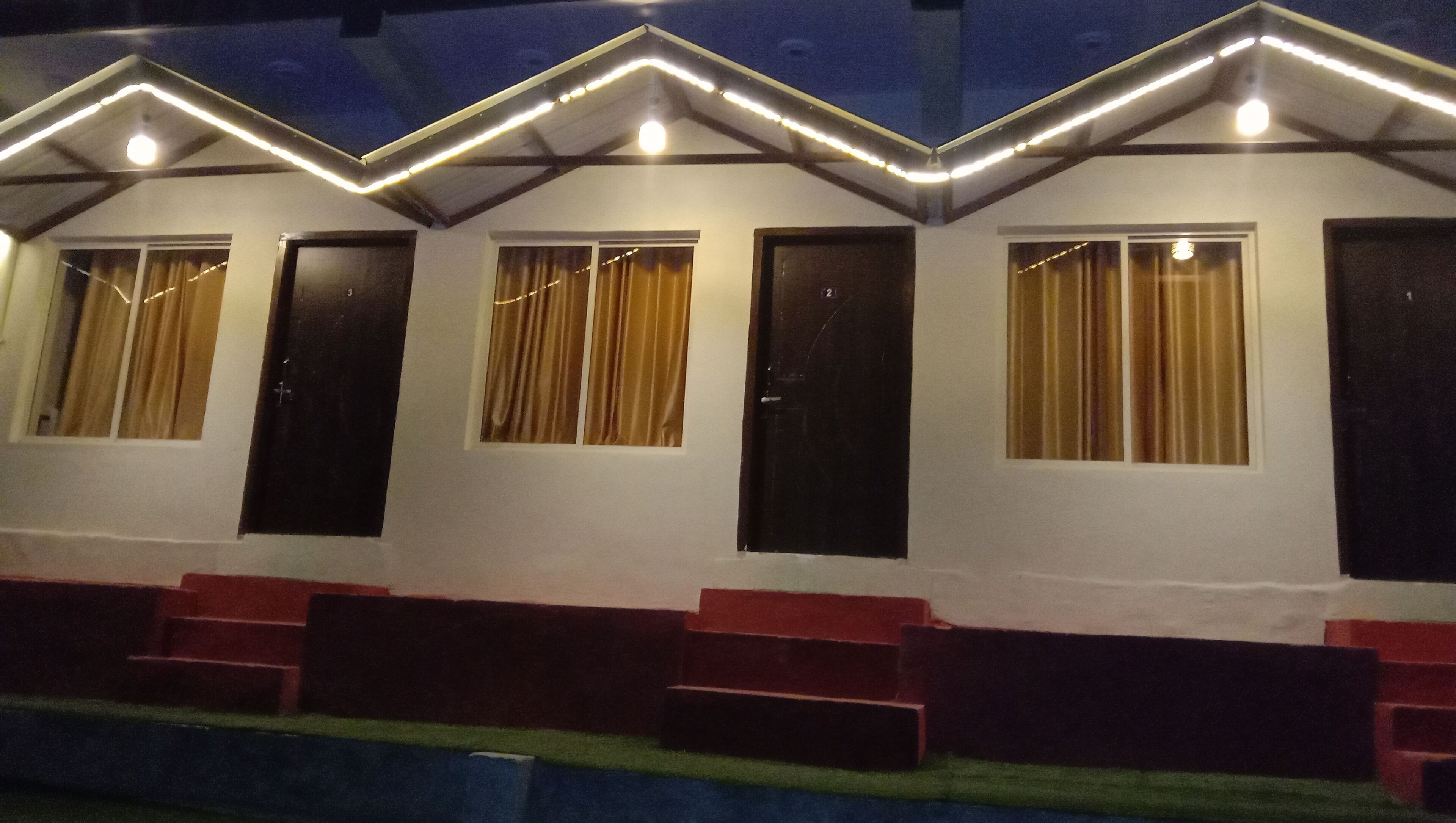 Quarto Quádruplo Standard, vista para a montanha | Exterior