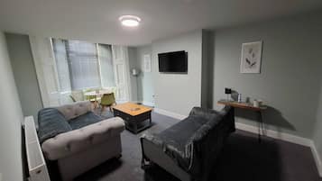Casa, 4 quartos, para fumantes | Sala de estar