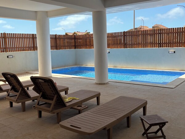 Joli Beach Apartments With Shared Pool - Cap-Vert