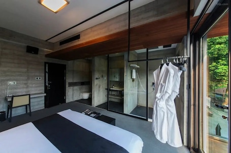 Cofre com capacidade para portátil, secretária . Hangzhou Chunyin Chunshan Hotel