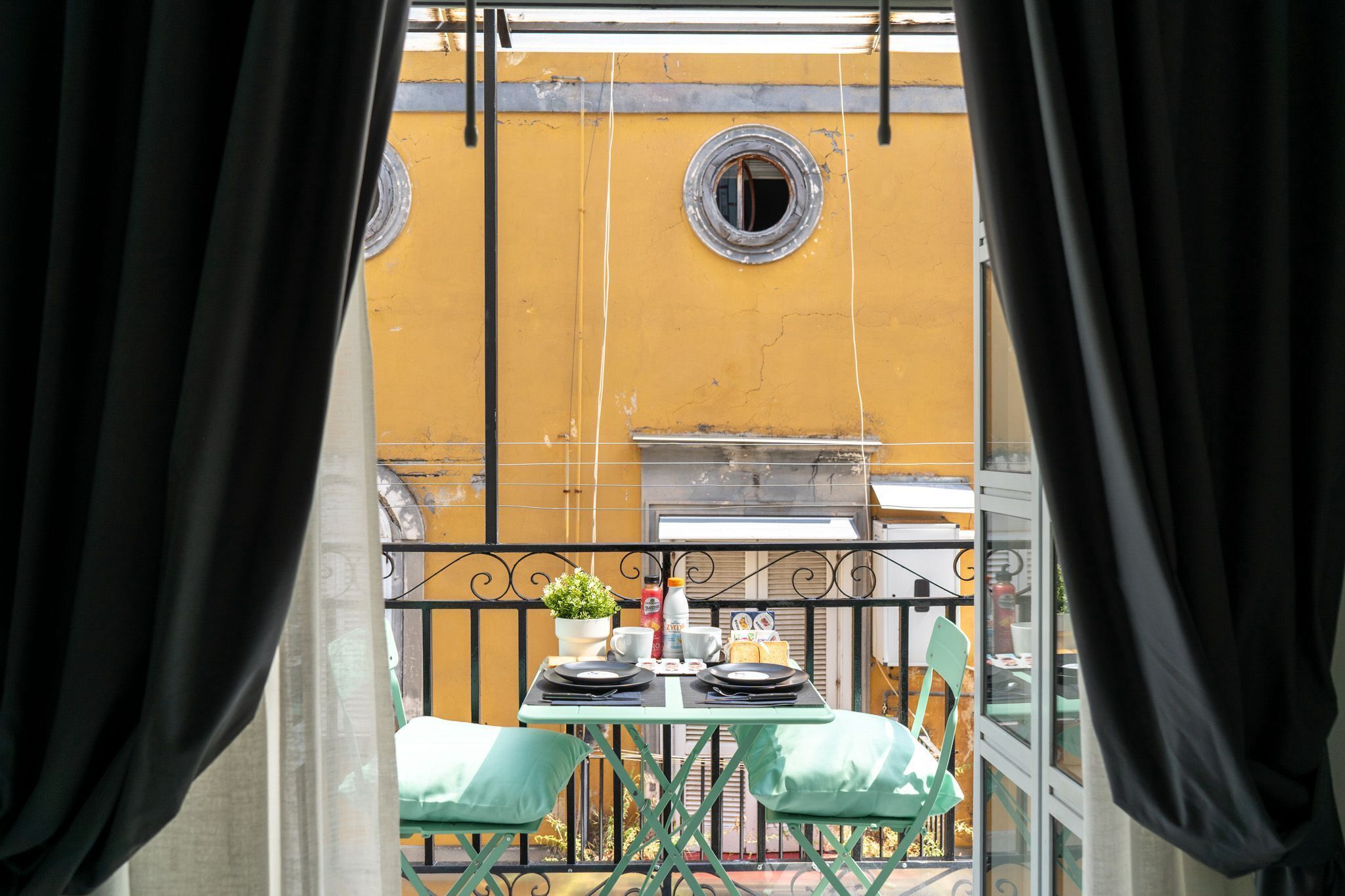 Apartamento Superior em Condomínio Fechado, Vista para a cidade | Restaurantes