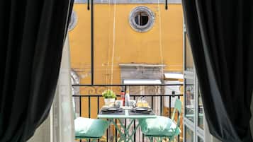 Apartamento Superior em Condomínio Fechado, Vista para a cidade | Restaurantes