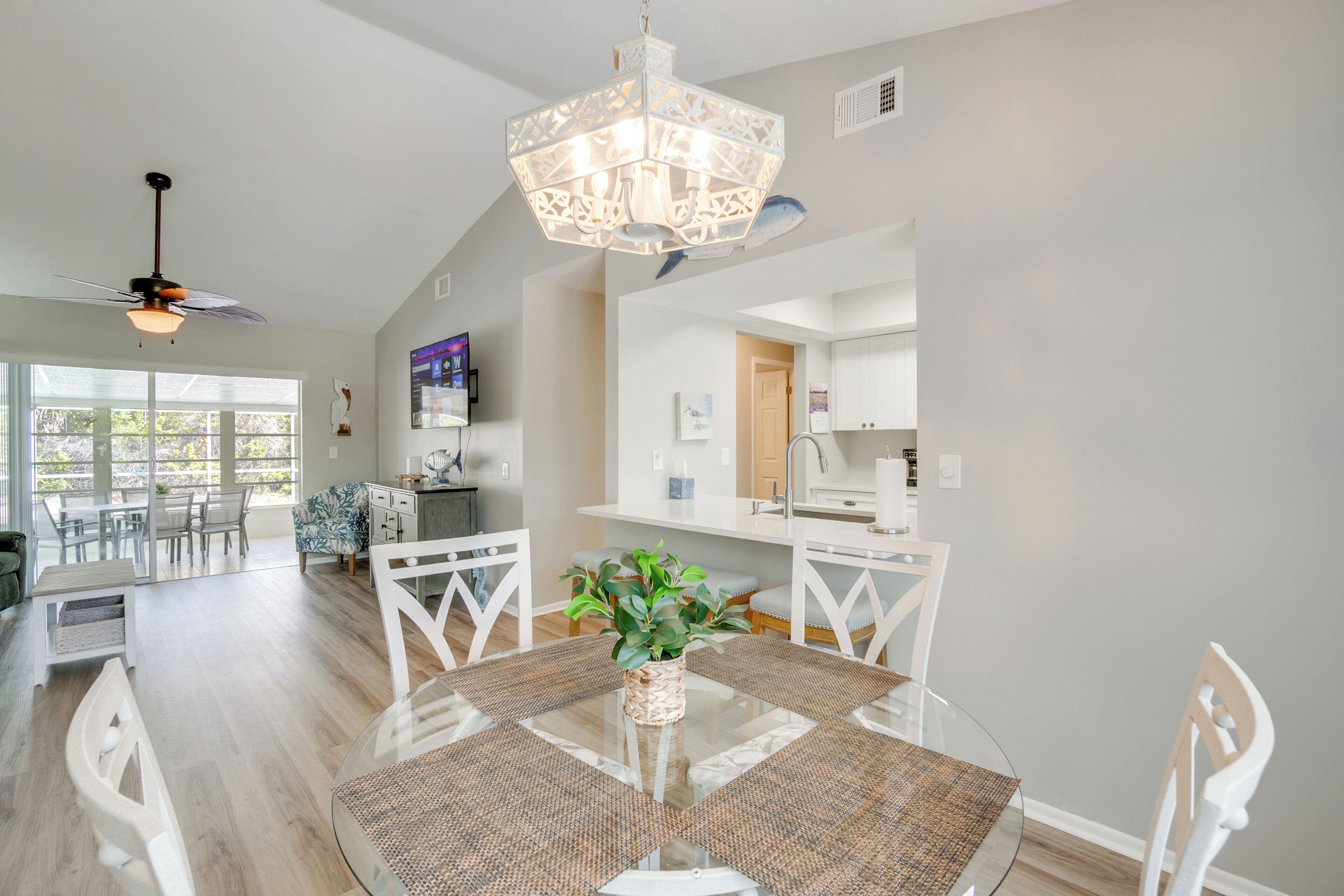 Casa (2 Bedrooms) | Interior