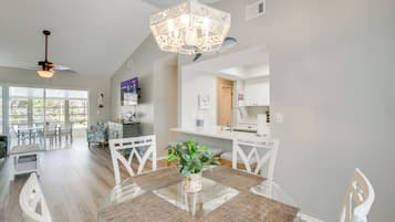 Casa (2 Bedrooms) | Interior