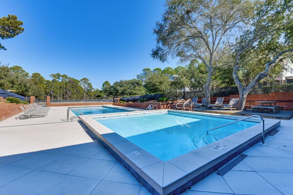 1 Mi To Shore! 30a Beach Retreat W/ Porches - Santa Rosa Beach, FL