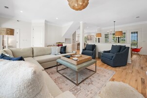Casa, 5 quartos | Sala de estar