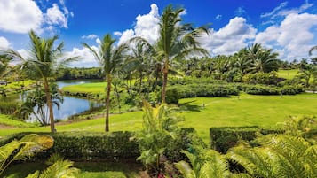 Condo, vista para o campo de golfe | Vista para o lago