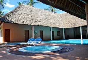 Piscina exterior 