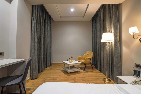 Club House Mohali-chandigarh - Kharar