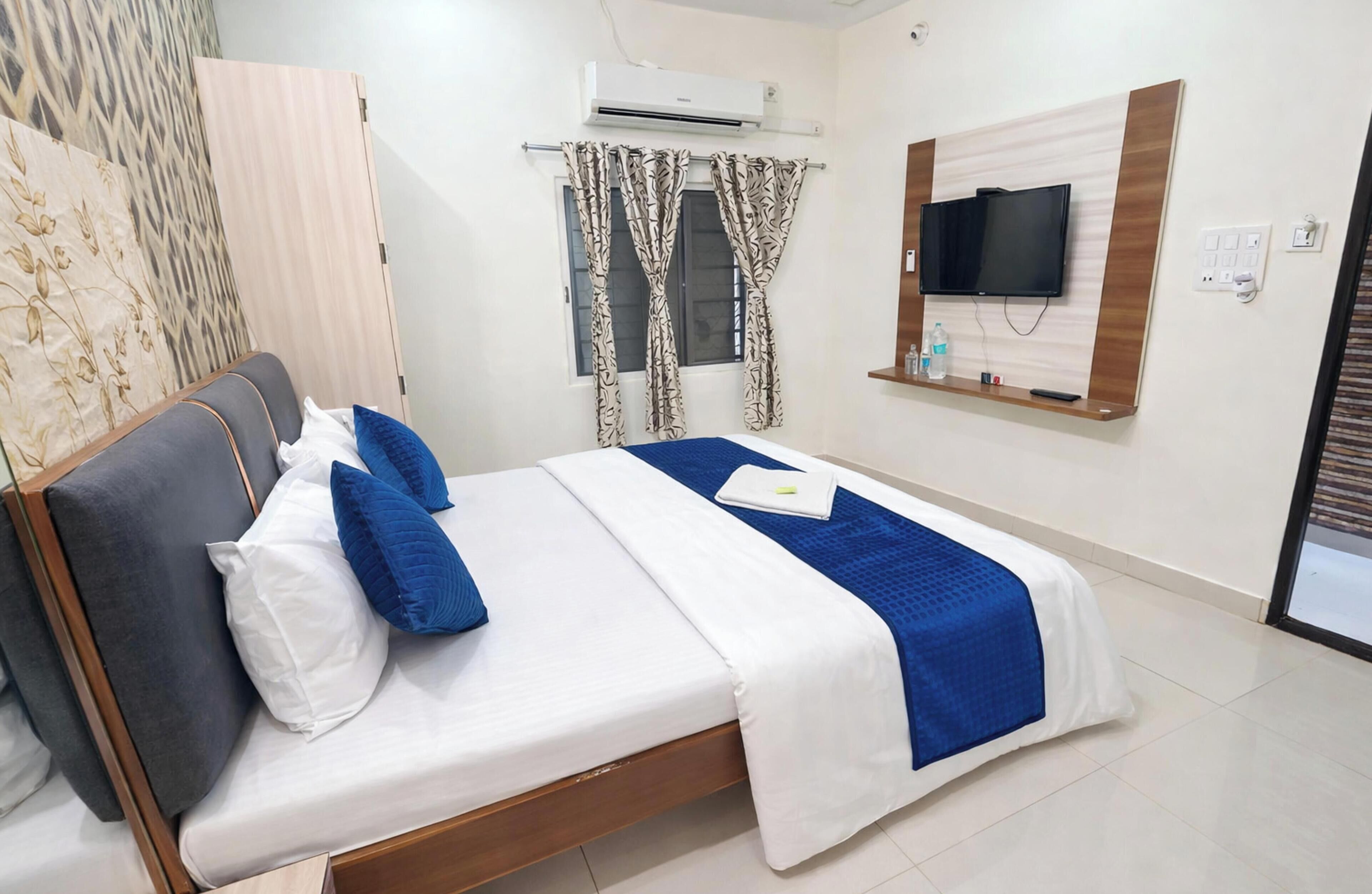 Quarto casal luxo, ar-condicionado | Vista do quarto