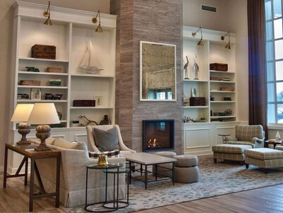 THE Ingleside Hotel
