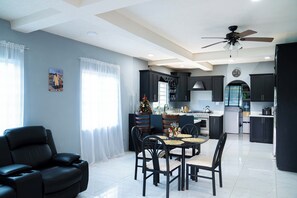 Apartamento Deluxe, varanda, vista para o vale | Interior