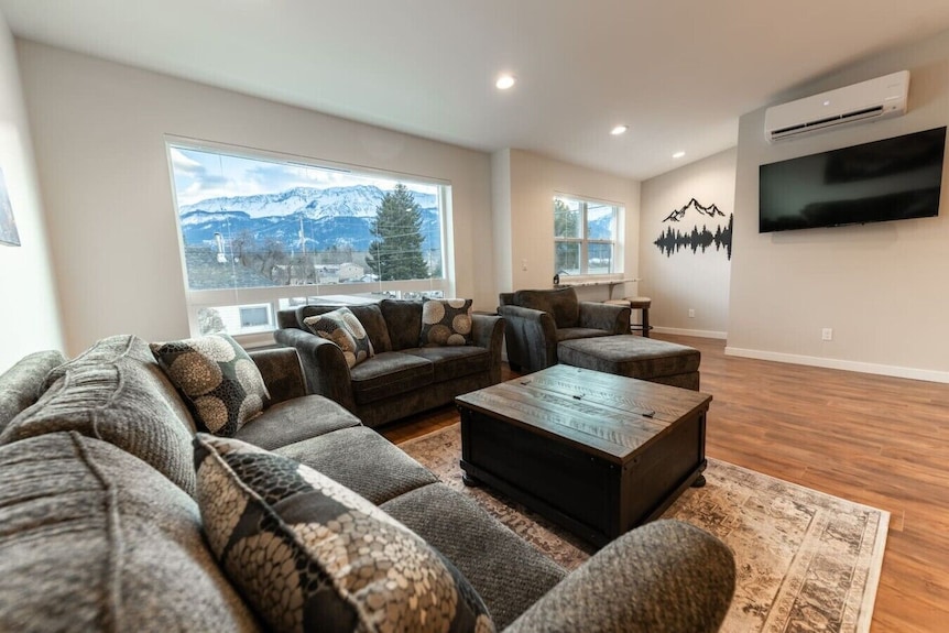 Mountain View Townhome A |Walk To Downtown Joseph - Joseph, OR