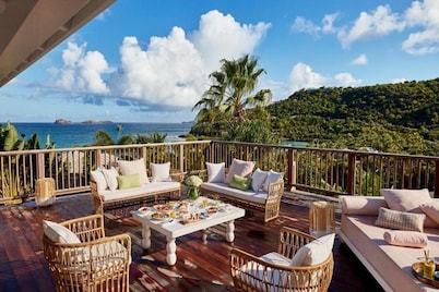 Tropical Hotel and Beach