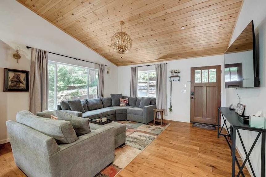 Walk To Downtown, 2 King Beds W/ Ac, Dogs - Sonora, CA