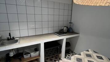 Quarto Duplo Comfort | Roupa de alta qualidade, Wi-fi grátis, roupa de cama fornecida