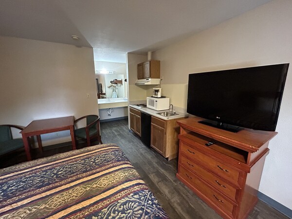 Lodge Inn Extended Stay - Goldsboro, NC