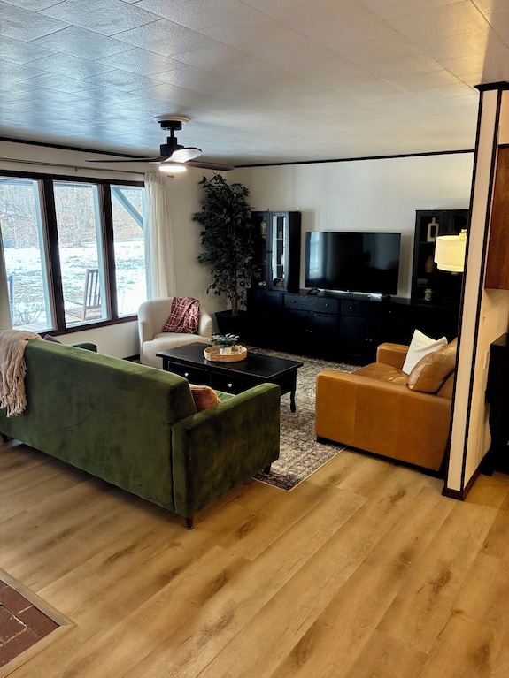 Newly Renovated 3br : Quartz Kitchen : Fast Fiber Wifi : Carport Parking - Malden, MO