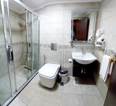 Taybet Zaman Hotel And Resort