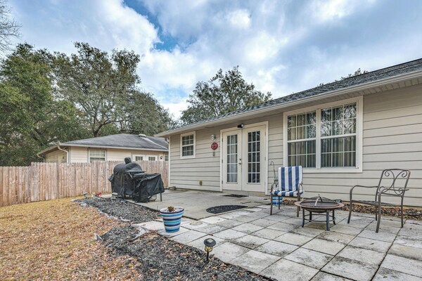 Golf, Paddle & Hike: Cozy Inverness Home W/ Yard - Inverness, FL
