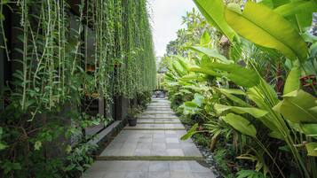 Villa Deluxe, 4 quartos, piscina privativa, vista para o parque | Vista para o pátio