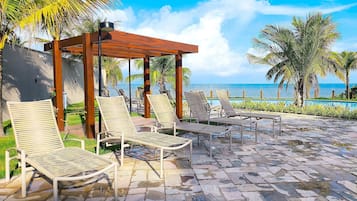 Apartamento, vista para o mar | Terraço/pátio interior