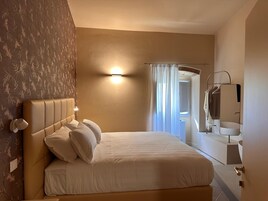 Suite Exclusiva | Cofre no quarto, secretária, Wi-fi grátis 