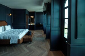 Quarto Duplo de Luxo, Vista para a cidade | Roupa de alta qualidade, edredões de penas 