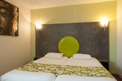 Hotel The Originals La Souterraine Alexia