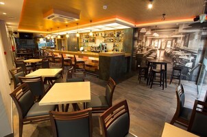 Bar (no alojamento)