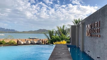 Piscina exterior