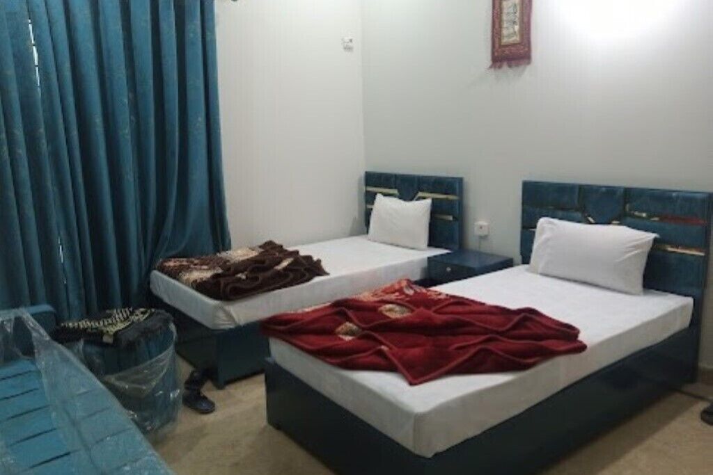 Quartos insonorizados, ferro/tábua de engomar, Wi-fi grátis 