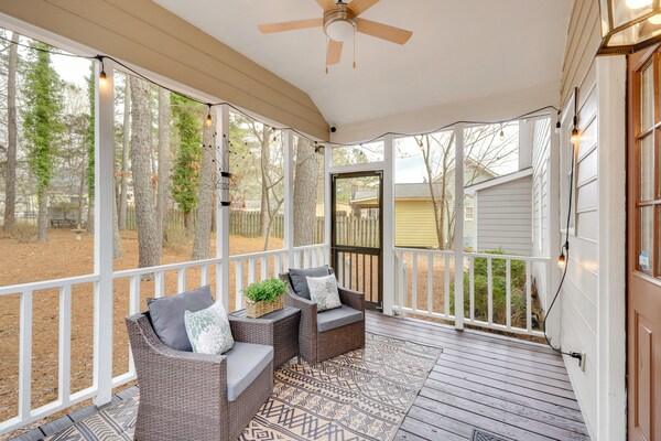 'Petals & Pillows Getaway' 1 Mi To Dtwn Wendell! - Lake royale, Spring Hope