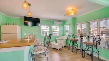 Casa (2 Bedrooms) | Interior