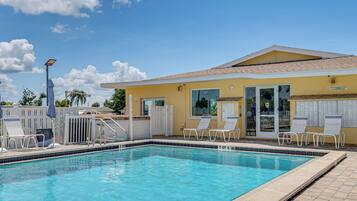 Casa (2 Bedrooms) | Interior