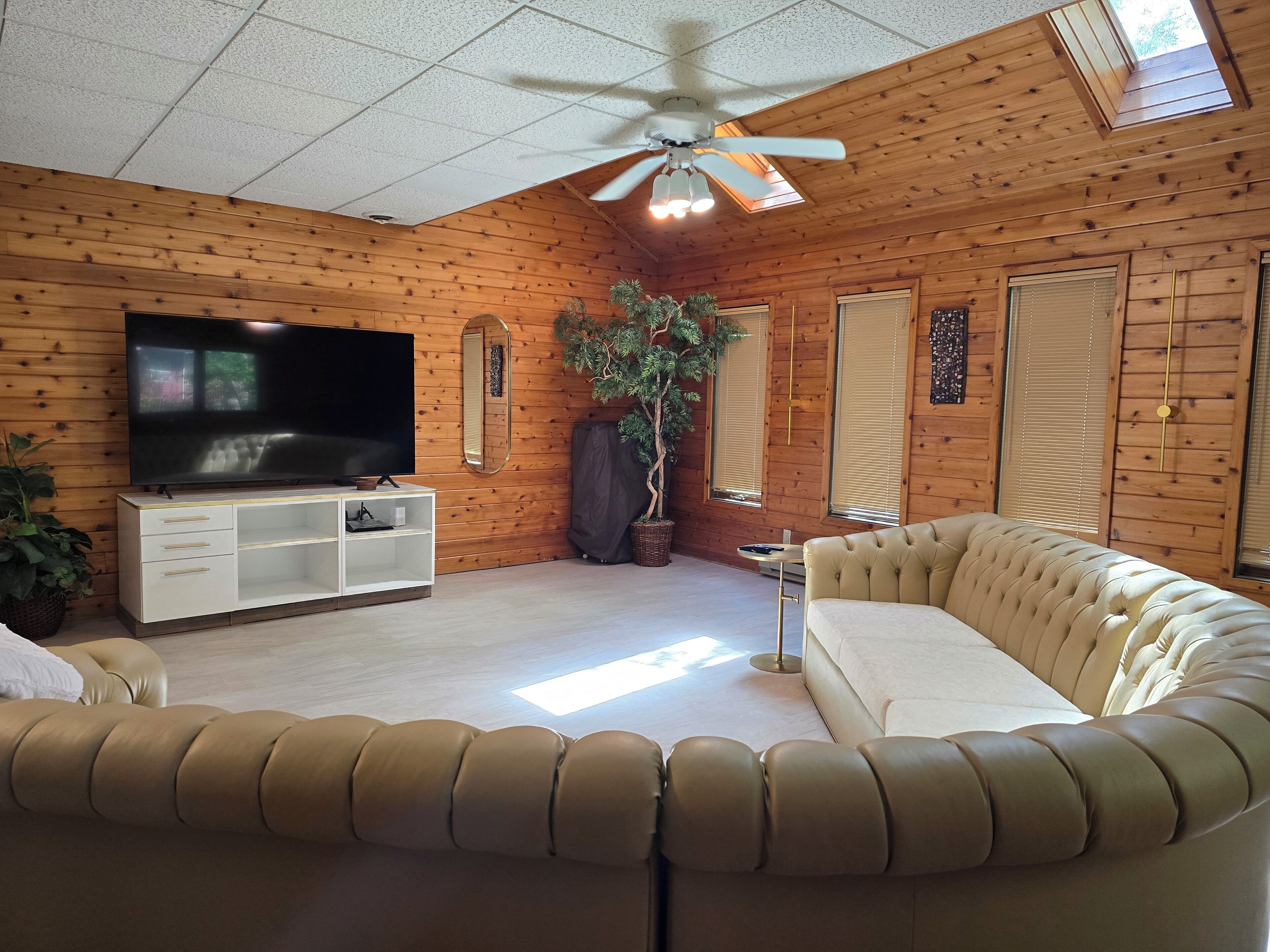 3-bedroom House In Fabulous Sun Prairie With Ac And Charm - Madison, WI