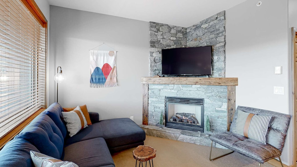 Okanagan - Bears Paw 5 - Big White Ski Resort, BC