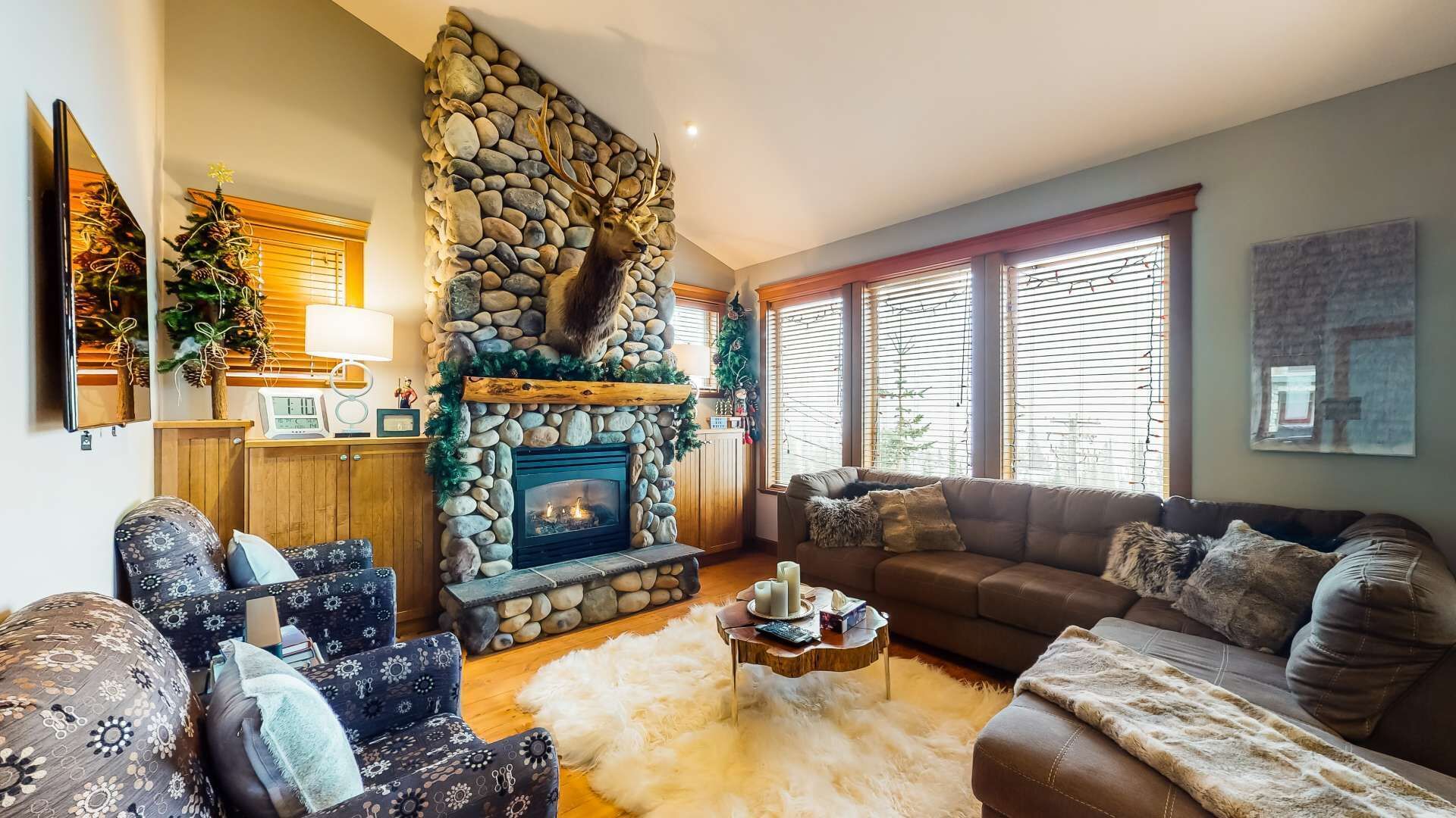 Okanagan - Tree Tops 13 - Big White Ski Resort, BC