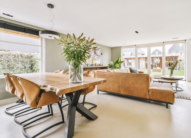 Tropical Luxury Living: Stunning\n4-bedroom Home - 오아후