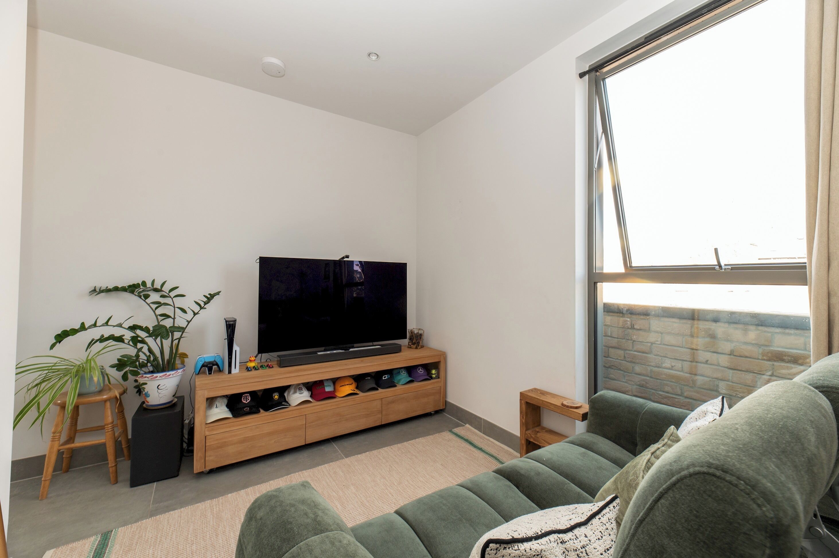 Beautiful 1br, Huge Terrace 17 Mins Central London - Pass The Keys - エプソム